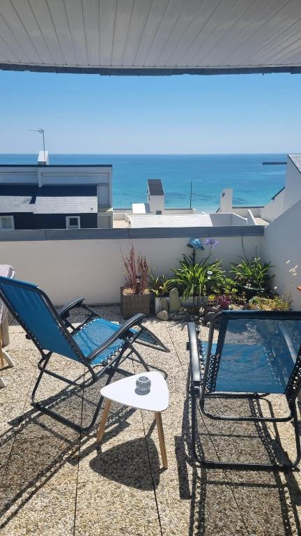 Ocean view triplex studio, Audierne (tarifs actualisés, 2026)