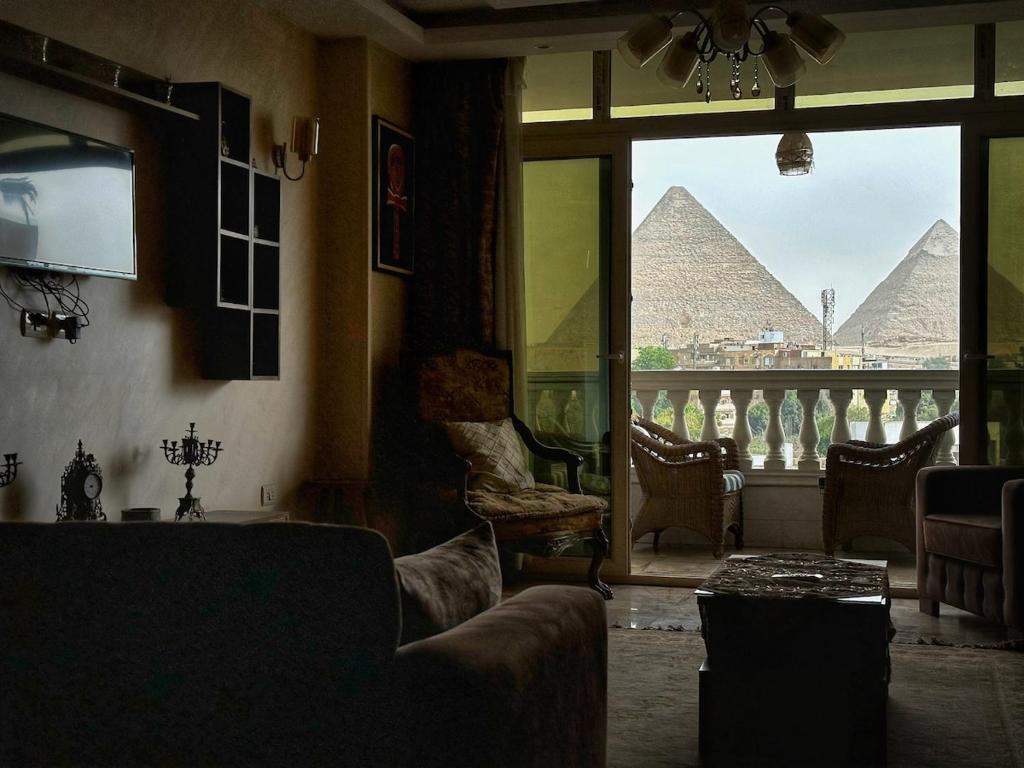 Isis Gate Pyramids View Apartment, Cairo (updated prices 2026)