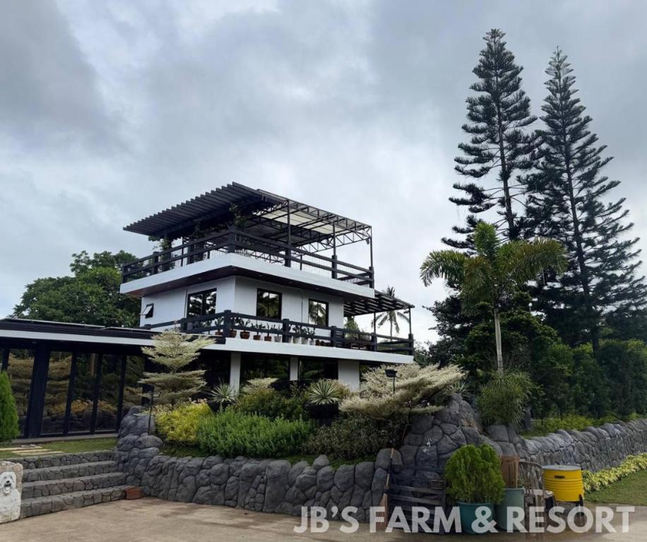 JB's Farm and Resort, Alfonso (aktualizované ceny na rok 2025)