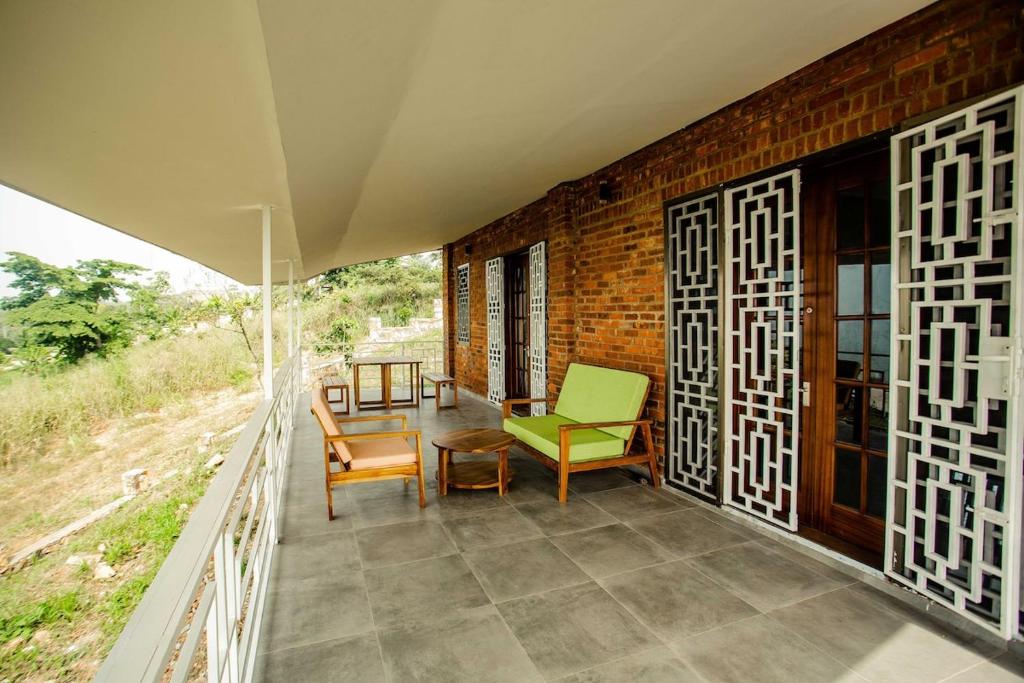 1 Bedroom Sunset & Mountain View Chalet in Aburi（Aburi）：（最新料金：2025年）