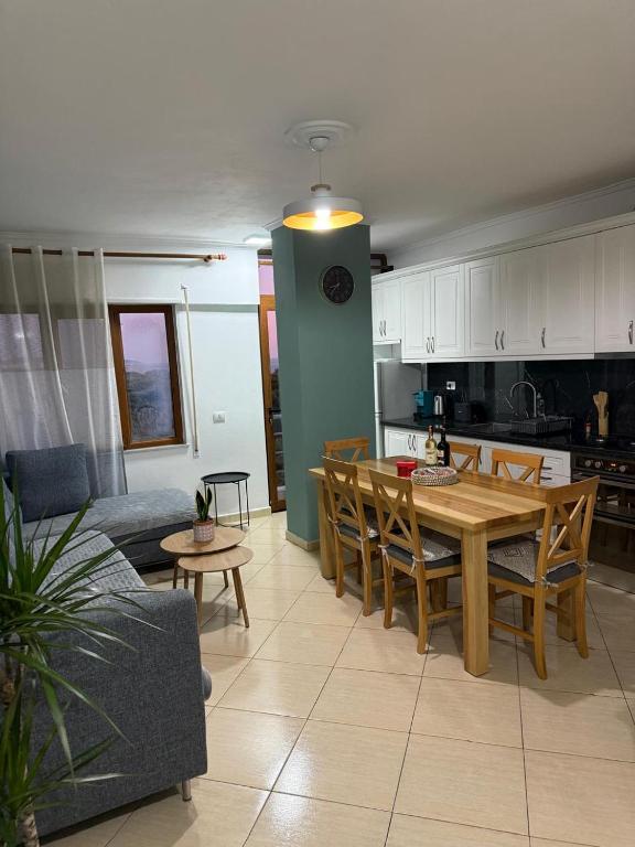 Mali i Robit SeaView Apartment, Golem (preços atualizados para 2025)