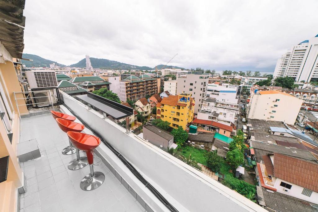 Patong Condotel Penthouse 2 bedroom, Patong Beach (prezzi aggiornati ...