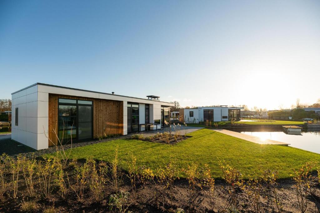 Villa Nautica 2 persons, Loosdrecht (updated prices 2026)