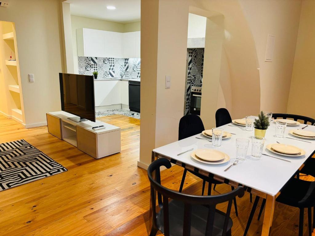 Lapa 25 Family and Friends Home Comfortable Stay, Lisbon (updated ...