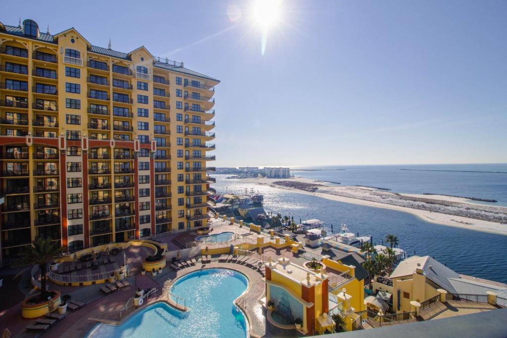 Two-Bedroom Harborwalk Village Vacation Rental, Destin (updated prices ...