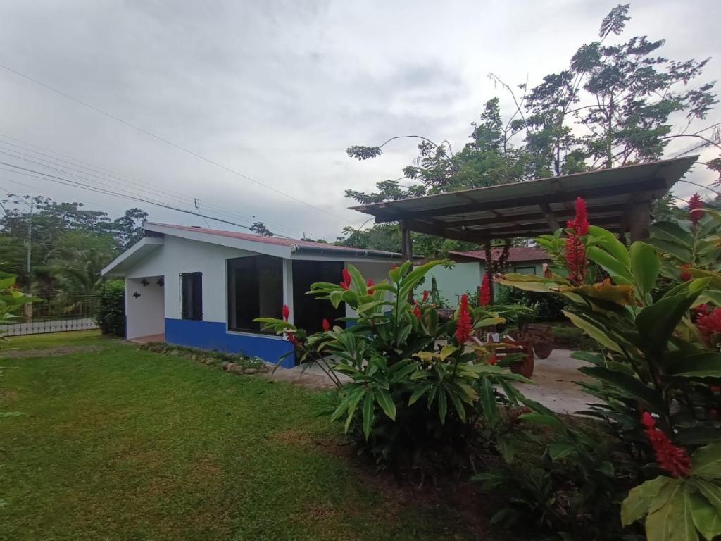 Casita Thisa Chibú, Bijagua (updated prices 2026)