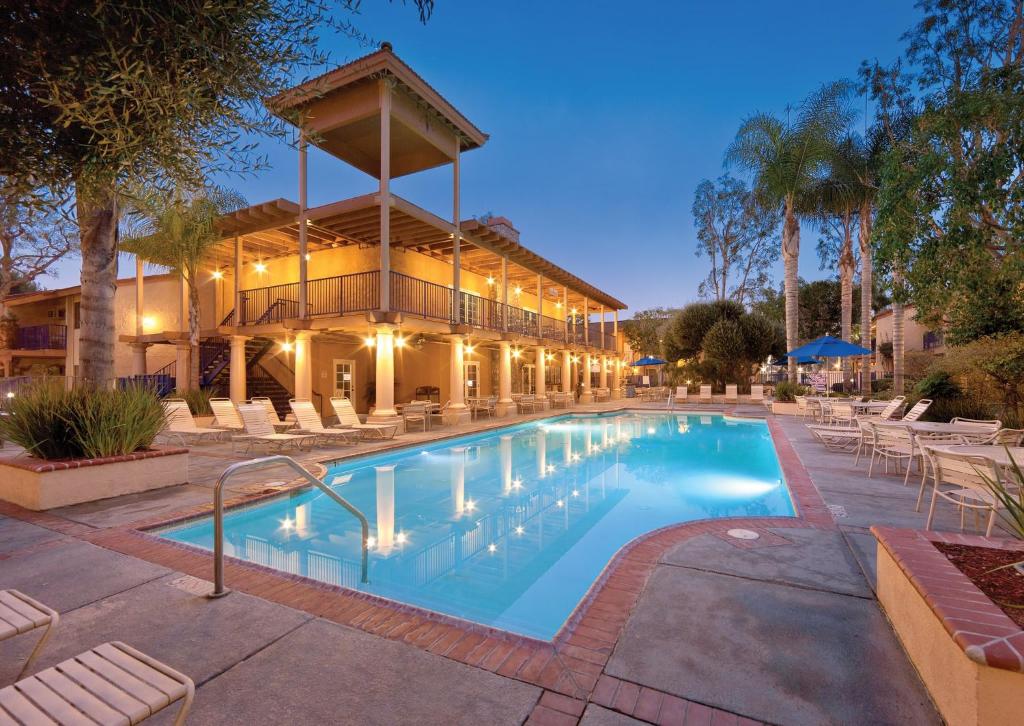 Wyndham Dolphin's Cove 1BR Suite with Resort Access, Anaheim ...