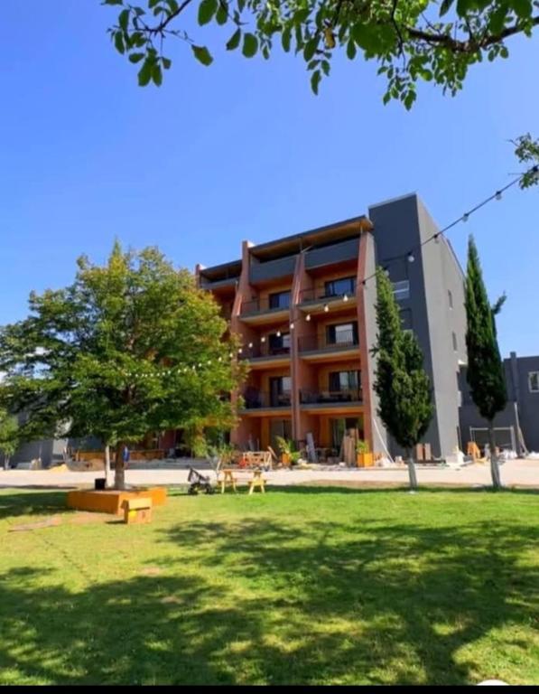 Factor Development, Bazalet'i (updated prices 2025)