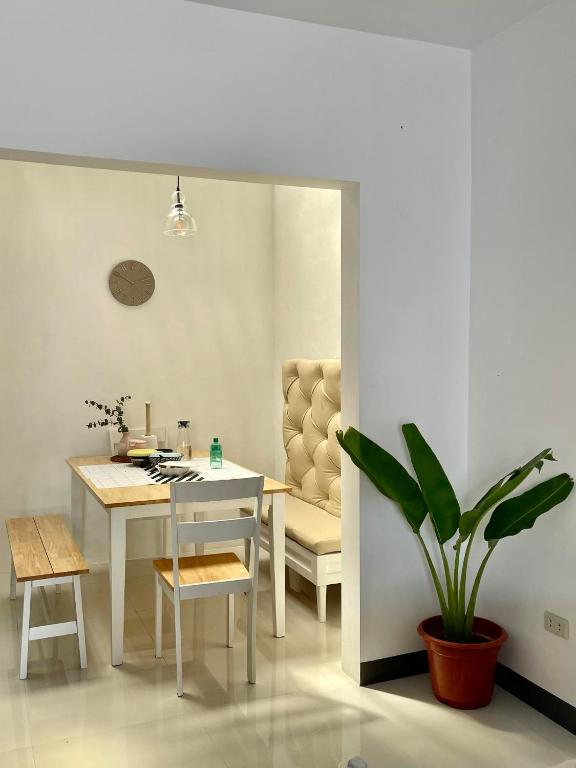 Minimalist House at Pueblo Golf, Balulang (updated prices 2026)