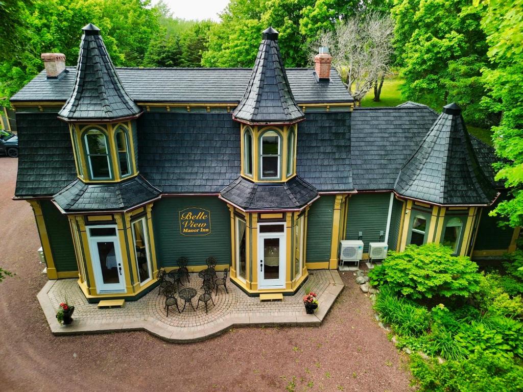 Belle View Manor Inn, Harbour Grace (updated prices 2026)