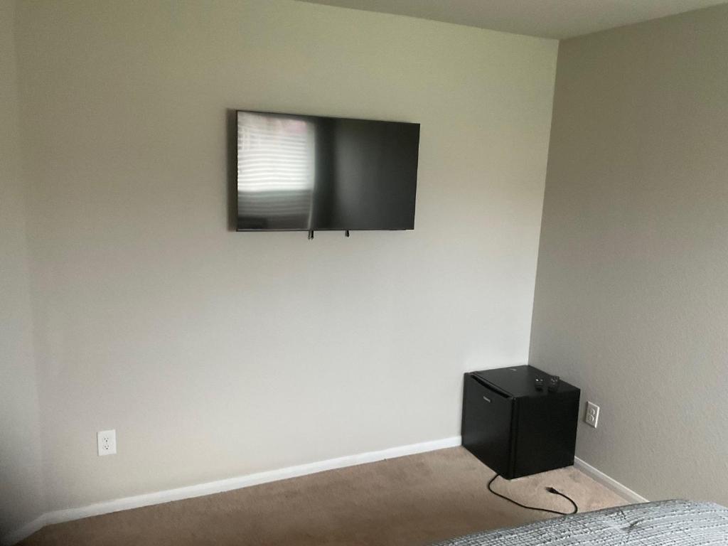 Rare Gold, Fresno (updated prices 2025)