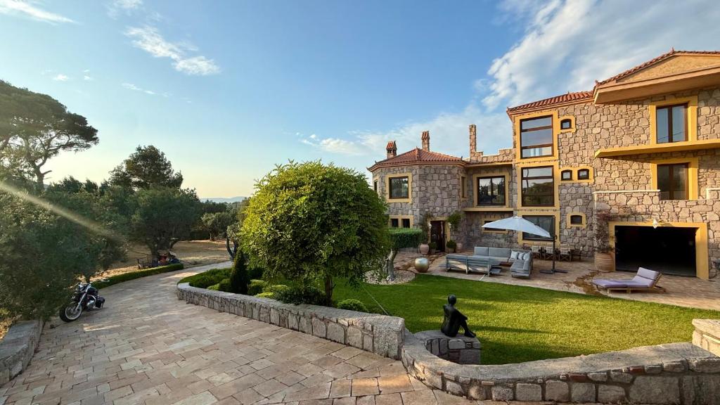 Chateau Koukos, Mithimna (precios actualizados 2025)