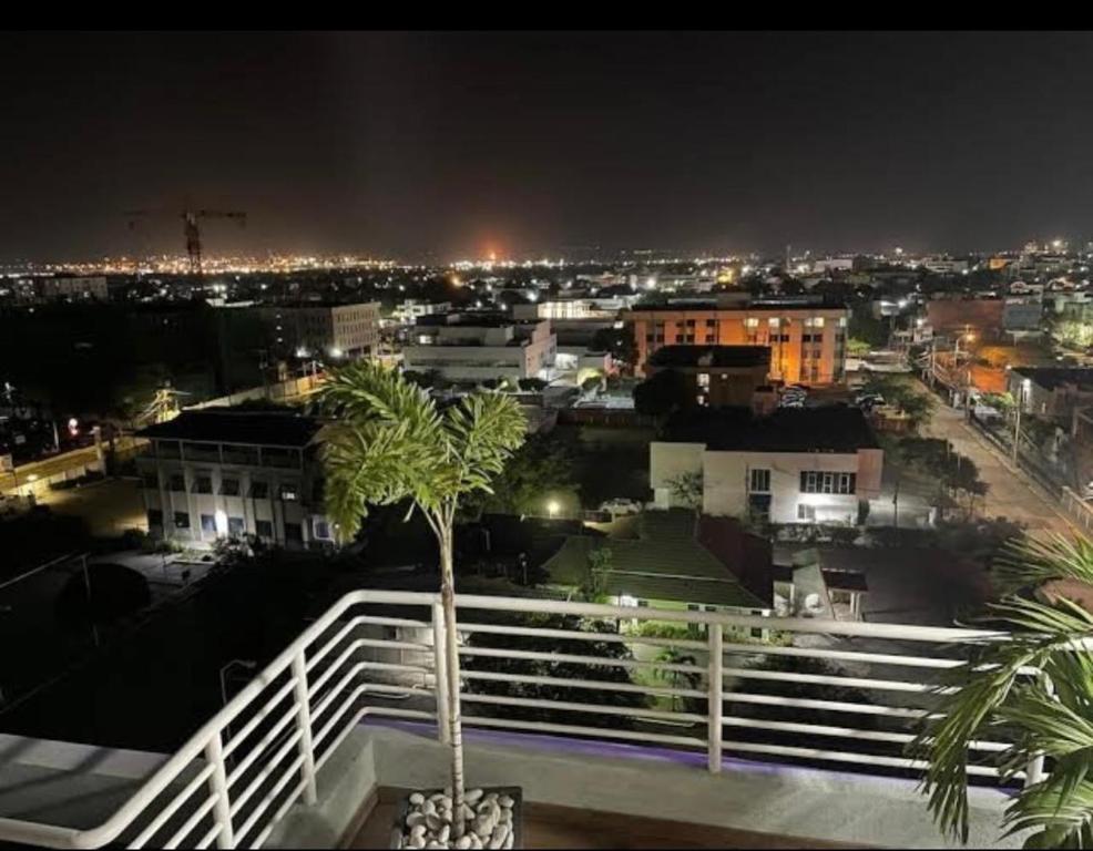 Joy Luxury Estate Kingston, Kingston (preços atualizados para 2025)