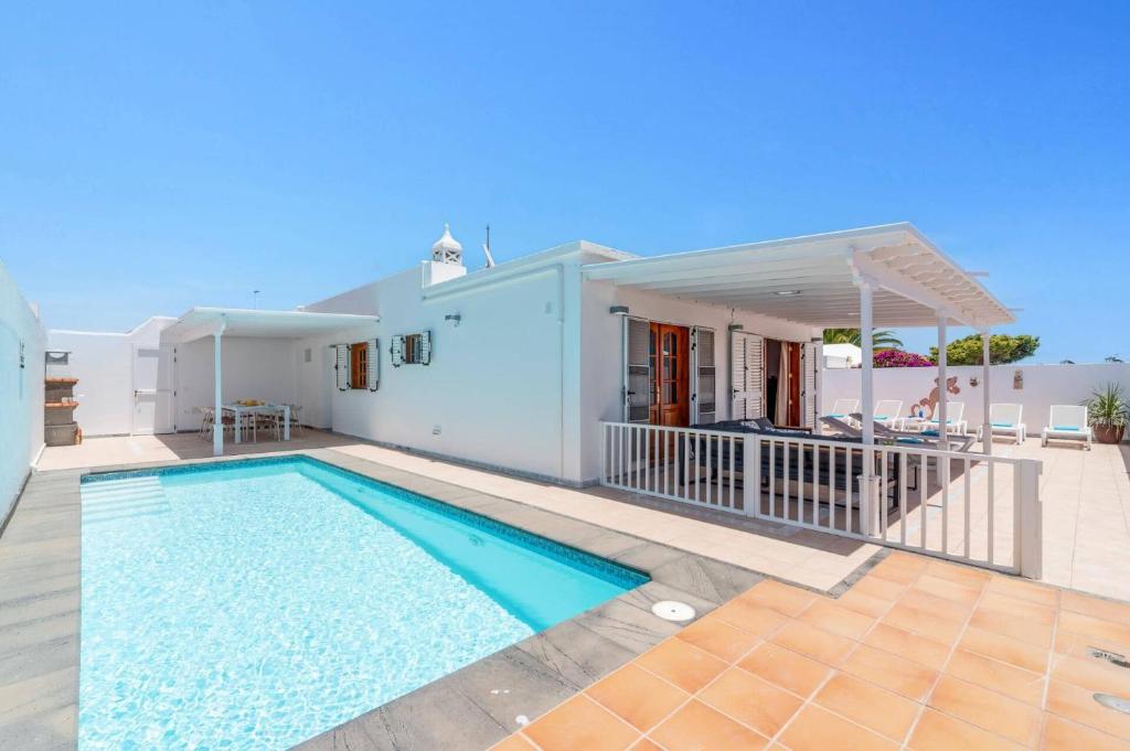 Villa Family by Villa Plus, Puerto del Carmen (updated na presyo sa 2025)