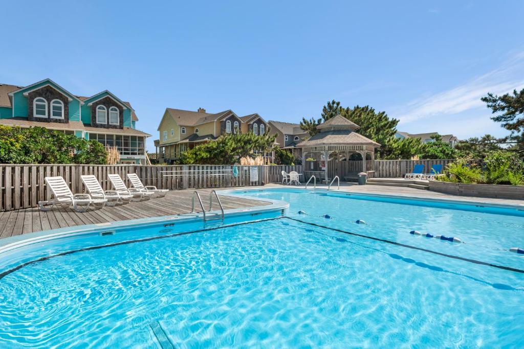 Jolly Mon, Nags Head (updated prices 2026)