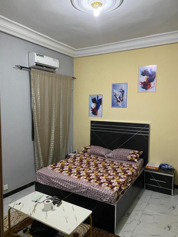 Mini studio 25x04, Dakar (precios actualizados 2026)