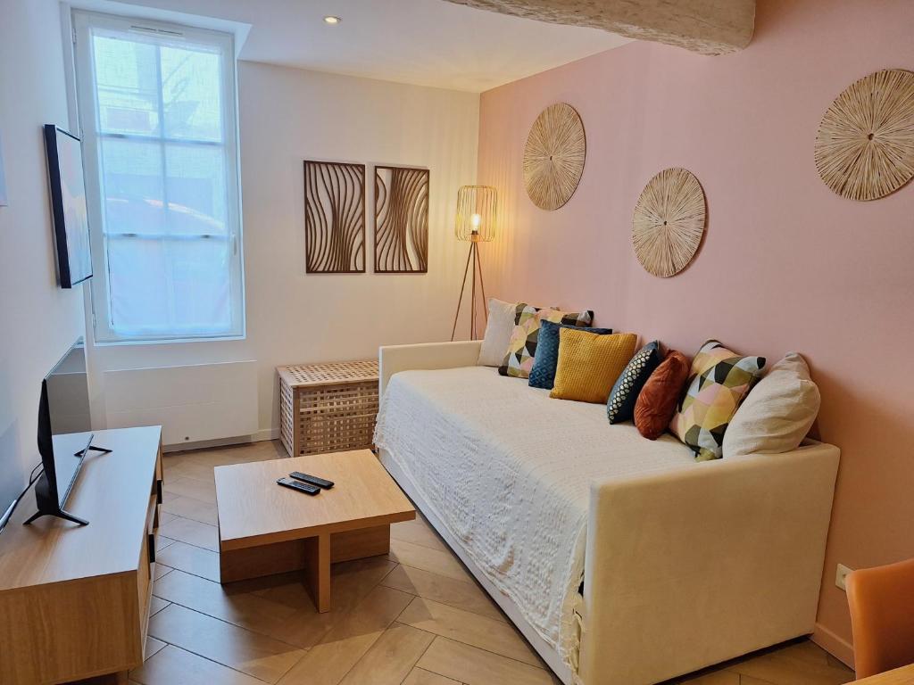 Studio RDC Charme et confort au centre Orléans, Орлеан (оновлені ціни ...