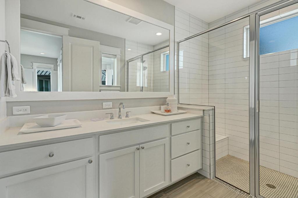 Reserve at St Charles Bay Reserve Lane Townhome 202,‏ רוקפורט (מחירים ...