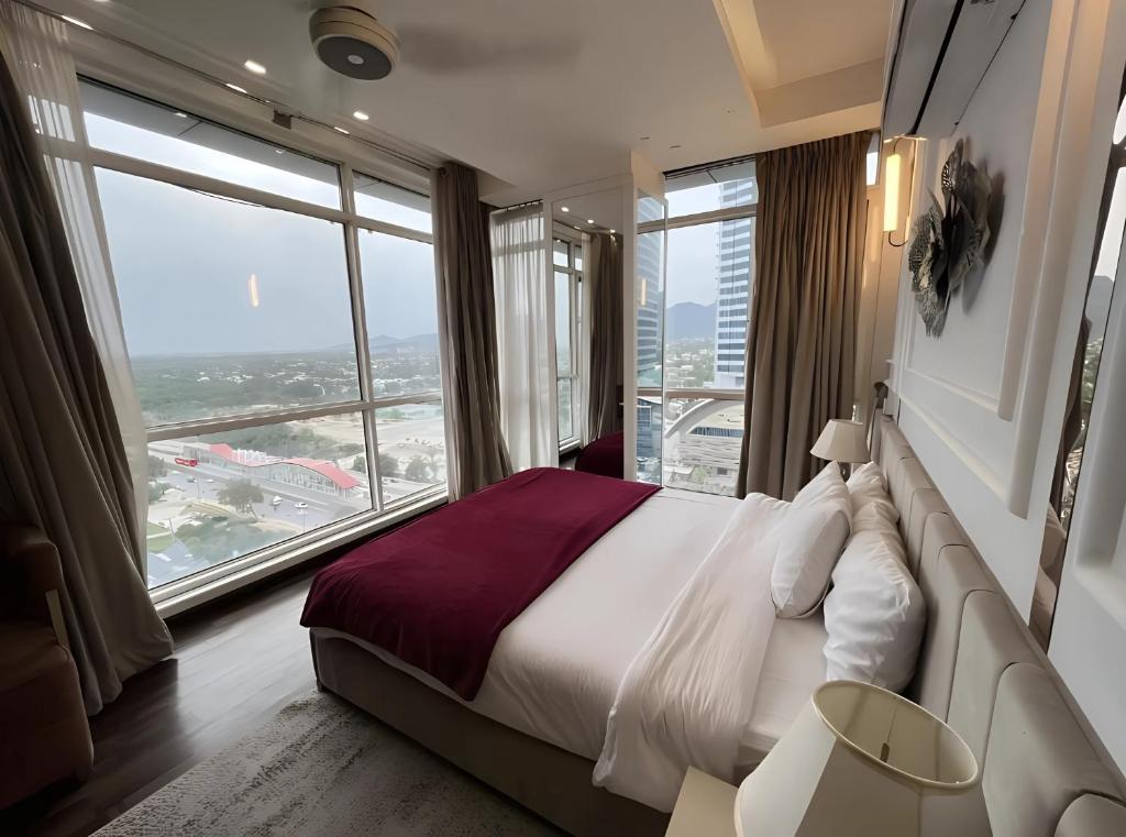 Elysium Tower Premium Hotel Serviced Apartments Islamabad, Ісламабад ...