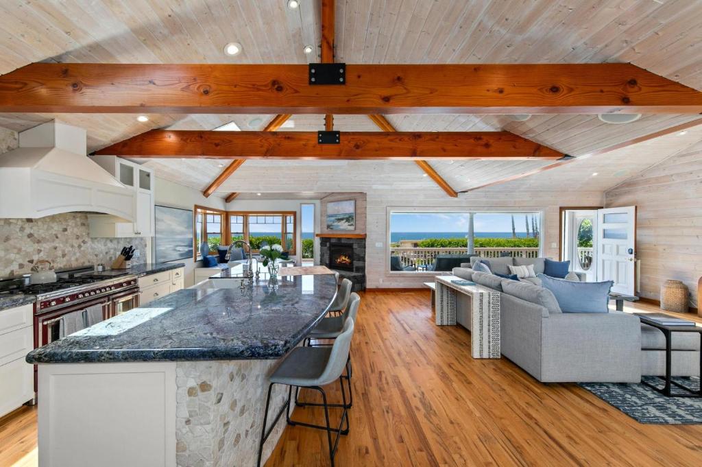 Pacific Beach Oceanfront Compound with Casita, San Diego (updated ...