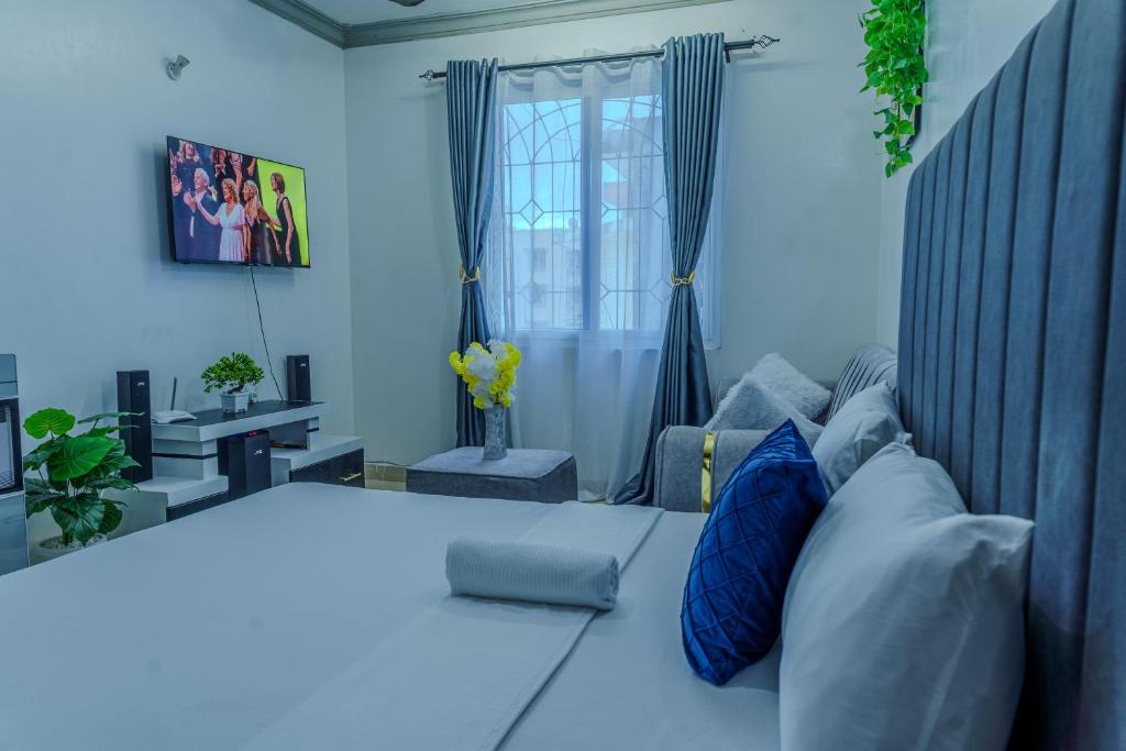 Boss Comfy Studio, Mombasa (tarifs actualisés, 2025)