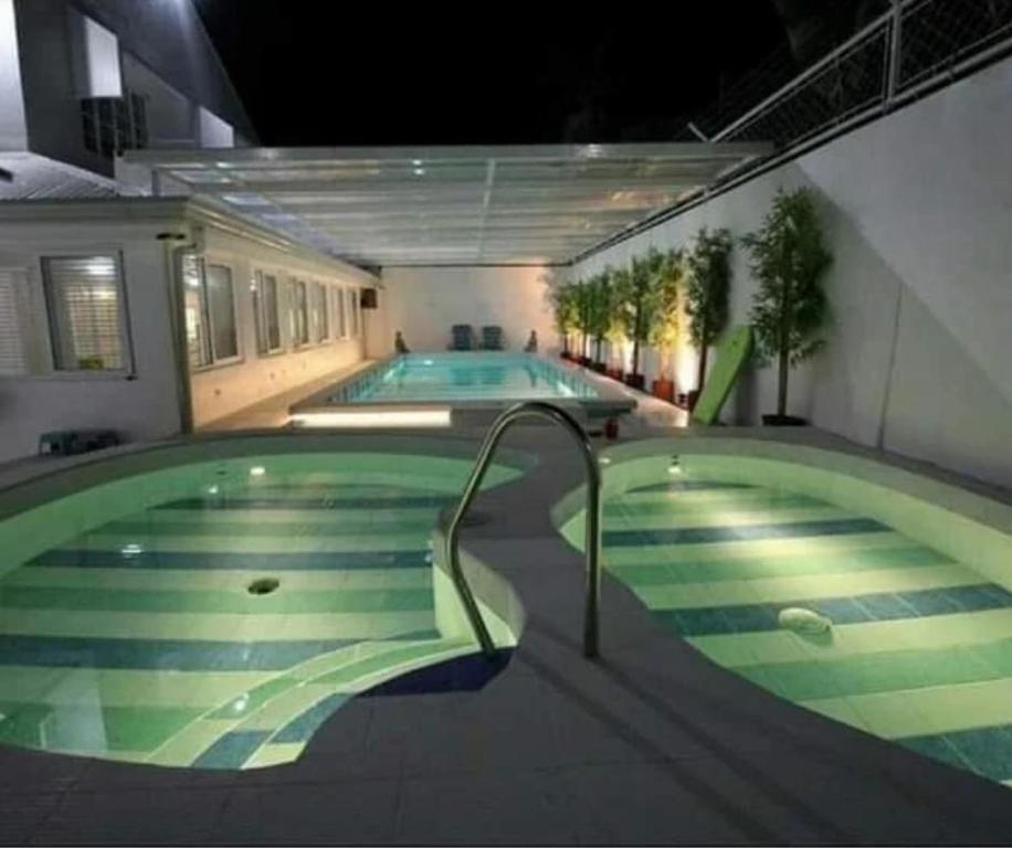 Warm Springs Villa 3, Sampong (preços atualizados 2025)