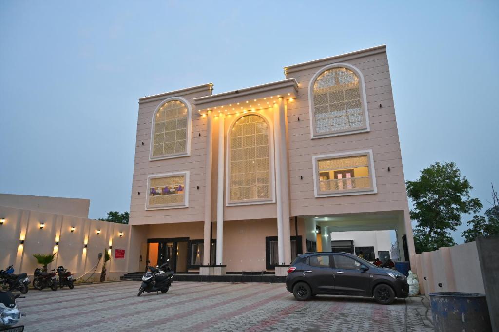 Kriday Farm, Jāmb (bijgewerkte prijzen 2025)