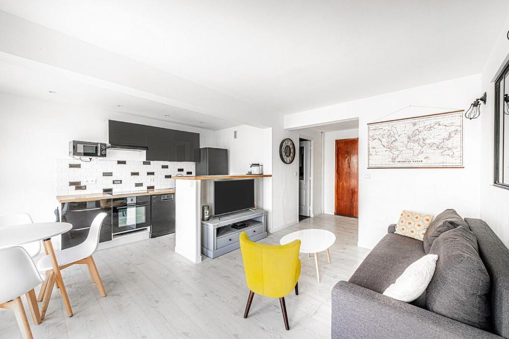 Azur riviera Juan les pins, Антиб (актуальные цены 2025 года)