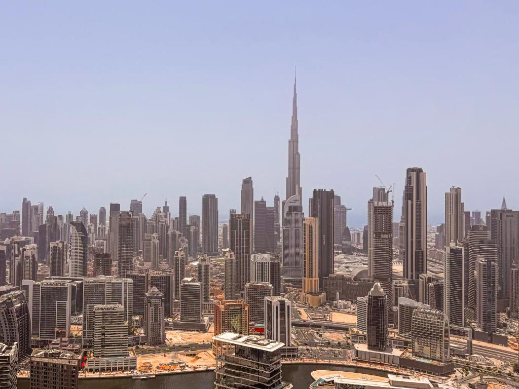 3BR High Floor-Burj Khalifa and Canal View, Ντουμπάι (ενημερωμένες ...
