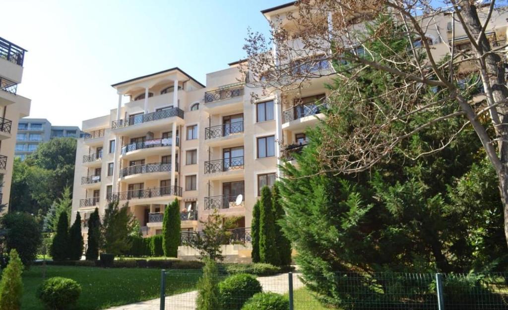 Golden Escape, Varna City (updated prices 2026)