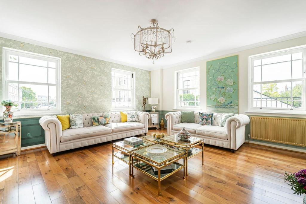 Chelsea Luxury 4BR House Light and Elegant（ロンドン）：（最新料金：2025年）