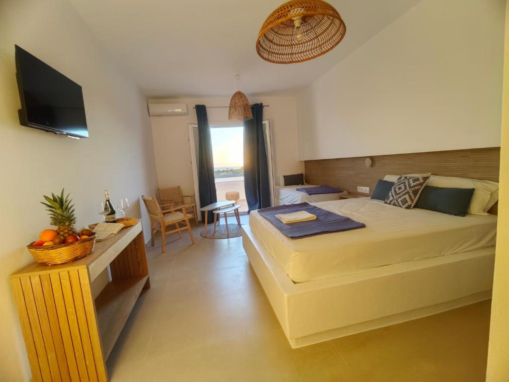 Amodari studios on the beach, Plaka (aktualisierte Preise für 2025)