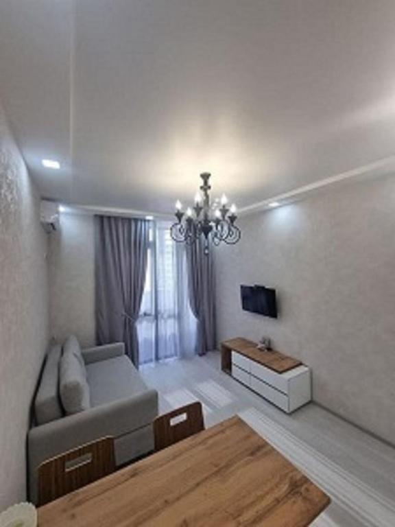 СДАМ студию с видом на море, Alley Palace, Alley of Heroes in Batumi ...