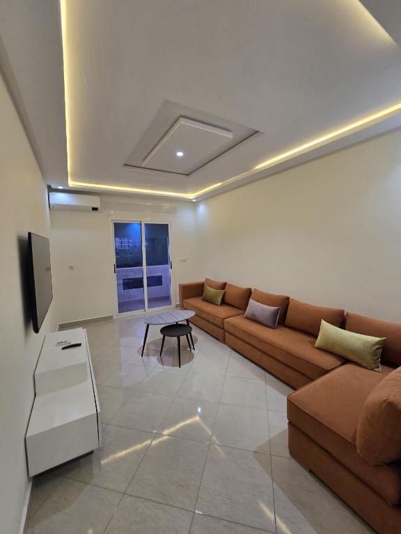 appartement luxe avec climat proche de la plage a martil, Martil ...