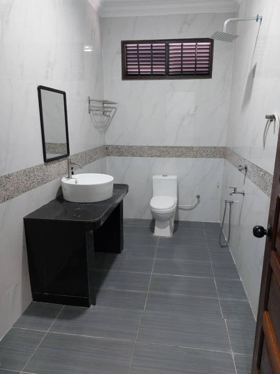 Salsabeela Guesthouse room 101, Kampung Raja (precios actualizados 2025)