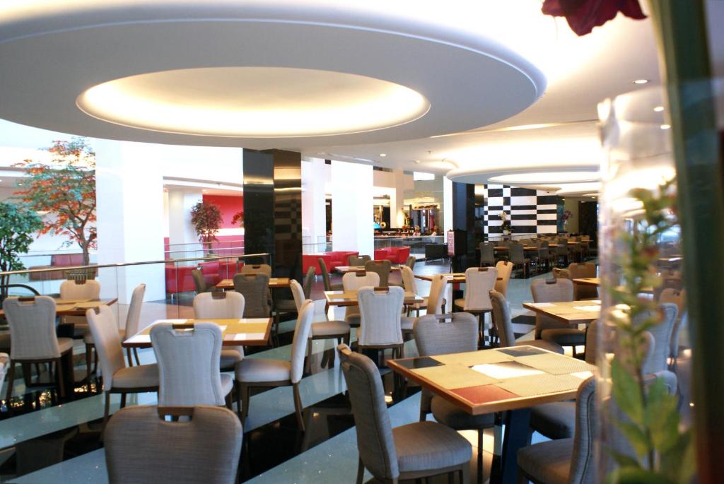 Merlynn Park Hotel, Jakarta (updated prices 2025)