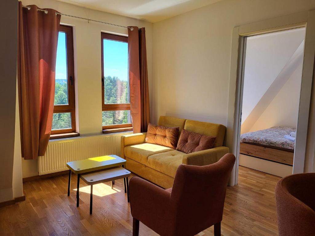 Solaris, Jajinci (updated prices 2025)