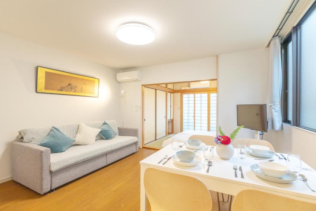 kirinoki, Tokio (aktualizované ceny na rok 2025)