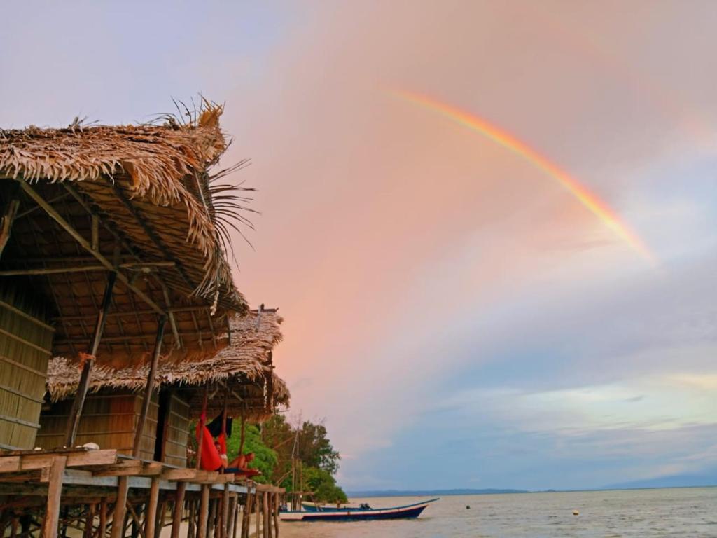 Coco Huts Guest House, Waisai (updated prices 2025)