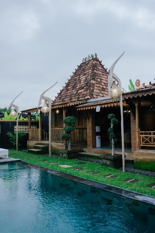 Taruchi 4 bedrooms villa, Kesiman (updated prices 2026)