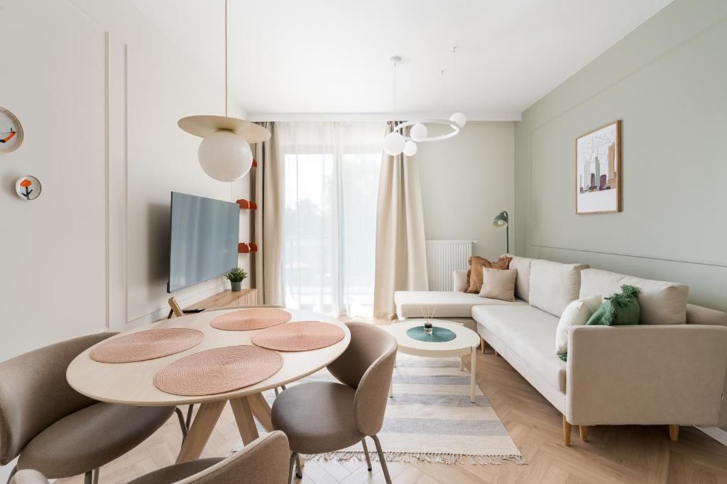 Malinova Leaf Apartment by BookingHost, Warschau (aktualisierte Preise ...