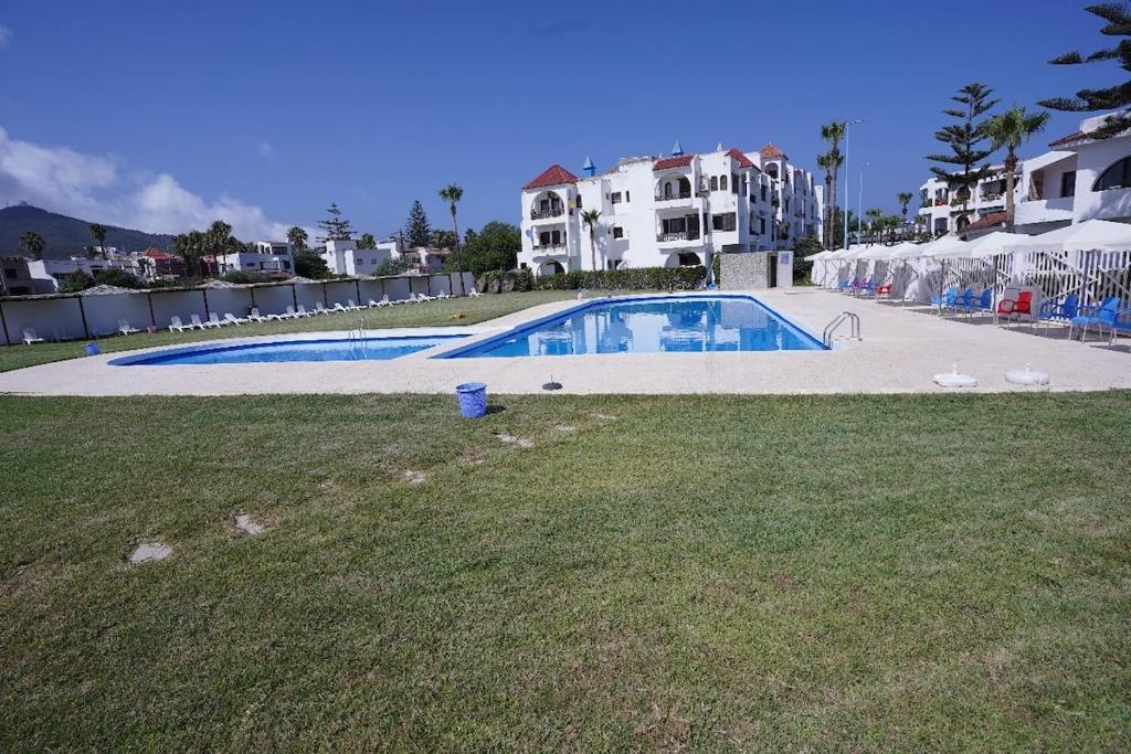 712 Appartement tout confort Cozy Retreat Near Cabo Beach, Martil ...