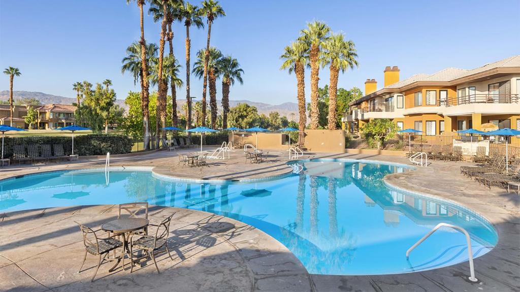 Marriott's Desert Springs Villas II Studio Apartment with Resort Access ...