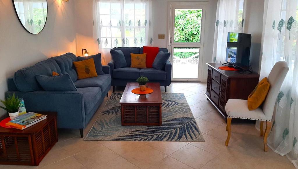 Mango Tree Cottage leisure pool near the beach, Saint Mary (ažurirane ...