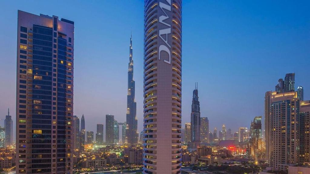 Full Burj Khalifa Panoramic View - Luxury Stay at Damac Maison ...