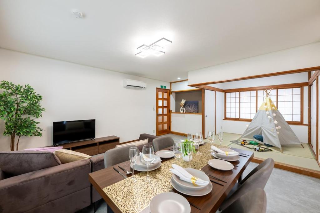 Direct Bus to TDS! Near the Station & Relaxing Green Resort Stay ...