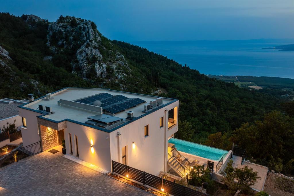 Villa Sarah, Bast (aktualisierte Preise für 2026)