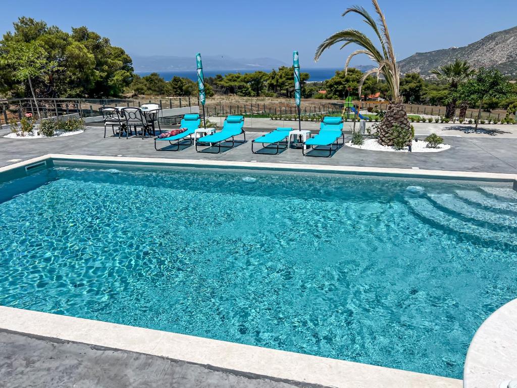 Villa MIRA Loutraki - Swimming Pool and Sea Views I Luxury, Loutraki ...