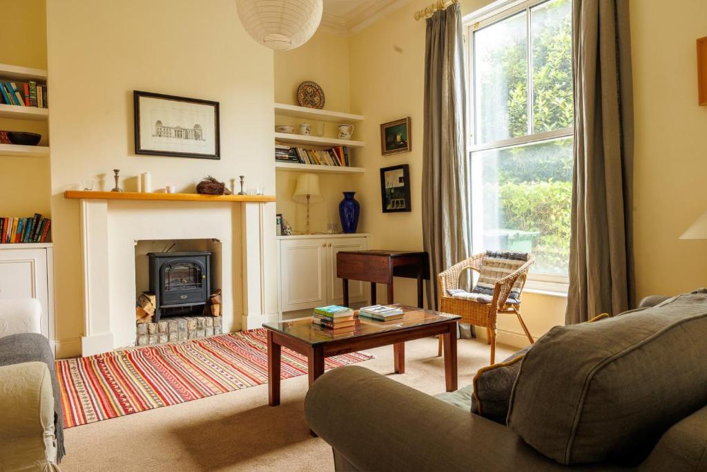 GuestReady - Charming Portobello house, Dublin (updated prices 2026)