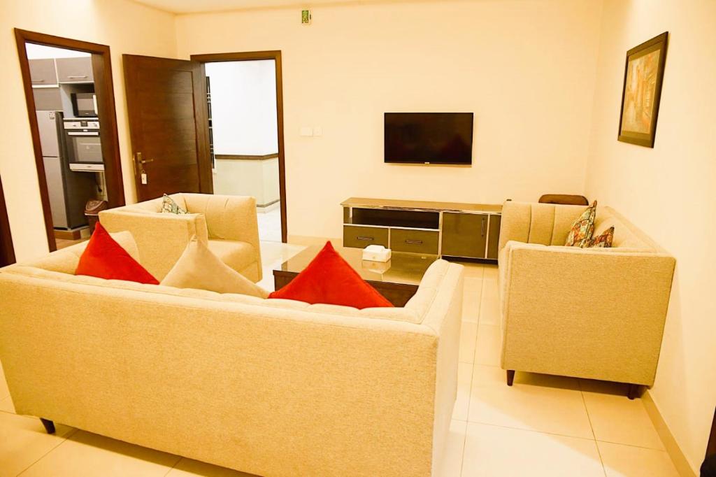 Gulberg Suites, Lahore (updated prices 2026)
